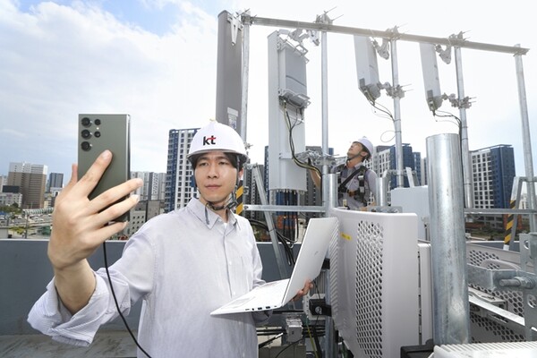 KT, 5G·LTE 안테나 결합한 무선유닛 기술검증 완료