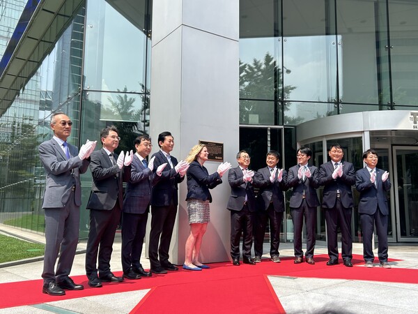 SKT, 세계 최초 CDMA 상용화로 IEEE 마일스톤 등재